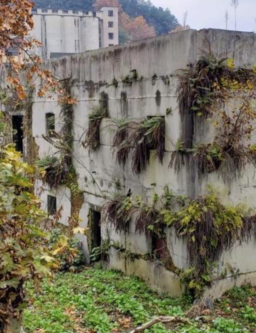 re-building rubble - positions politics